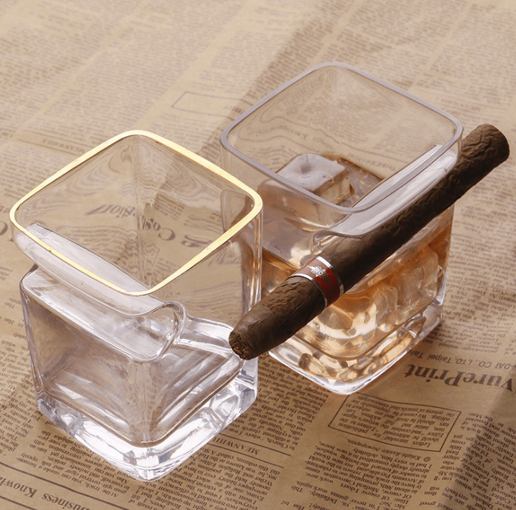 Buy the Whisky Cigar Glass Online | Whisky Glass with Integrated Cigar Holder – VeryWhiskey
